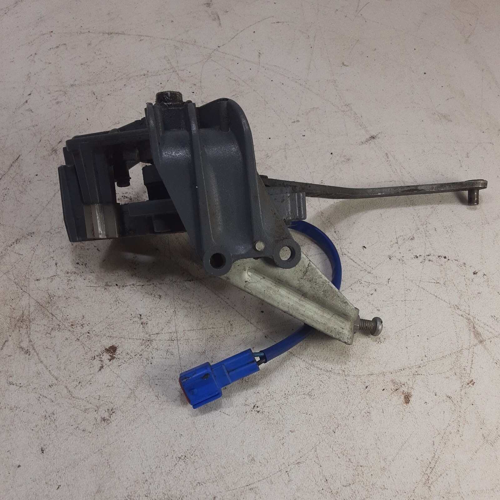 Yamaha 250hp 2 stroke outboard neutral switch and bracket 61A | eBay