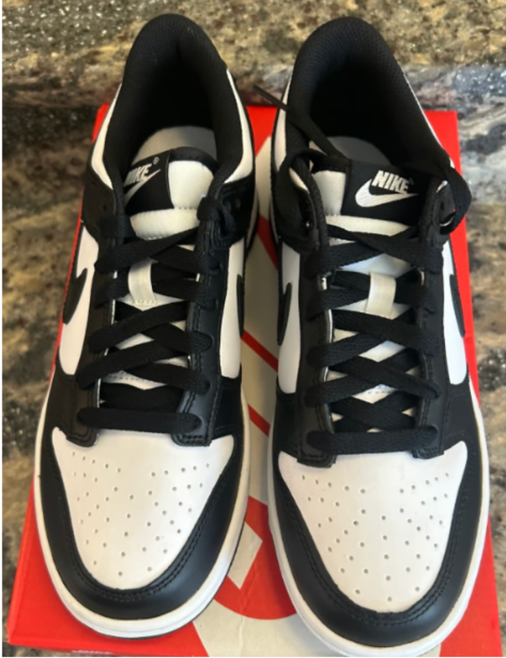 Nike Dunk Low Panda Size 7y boys 8.5 womens—authentic CW1590 100 | eBay