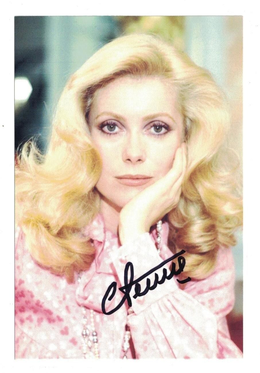 Catherine Deneuve Signed Autographed 4 x 6 Photo Actress C | eBay