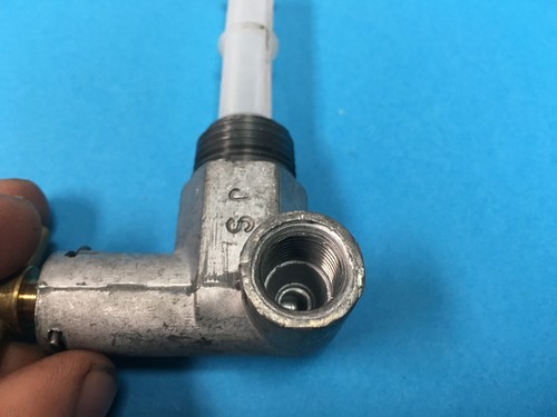 Fits Ford Fuel Tank Shut Off Valve 2000 3000 4000 5000 3100 4100 5100 ...