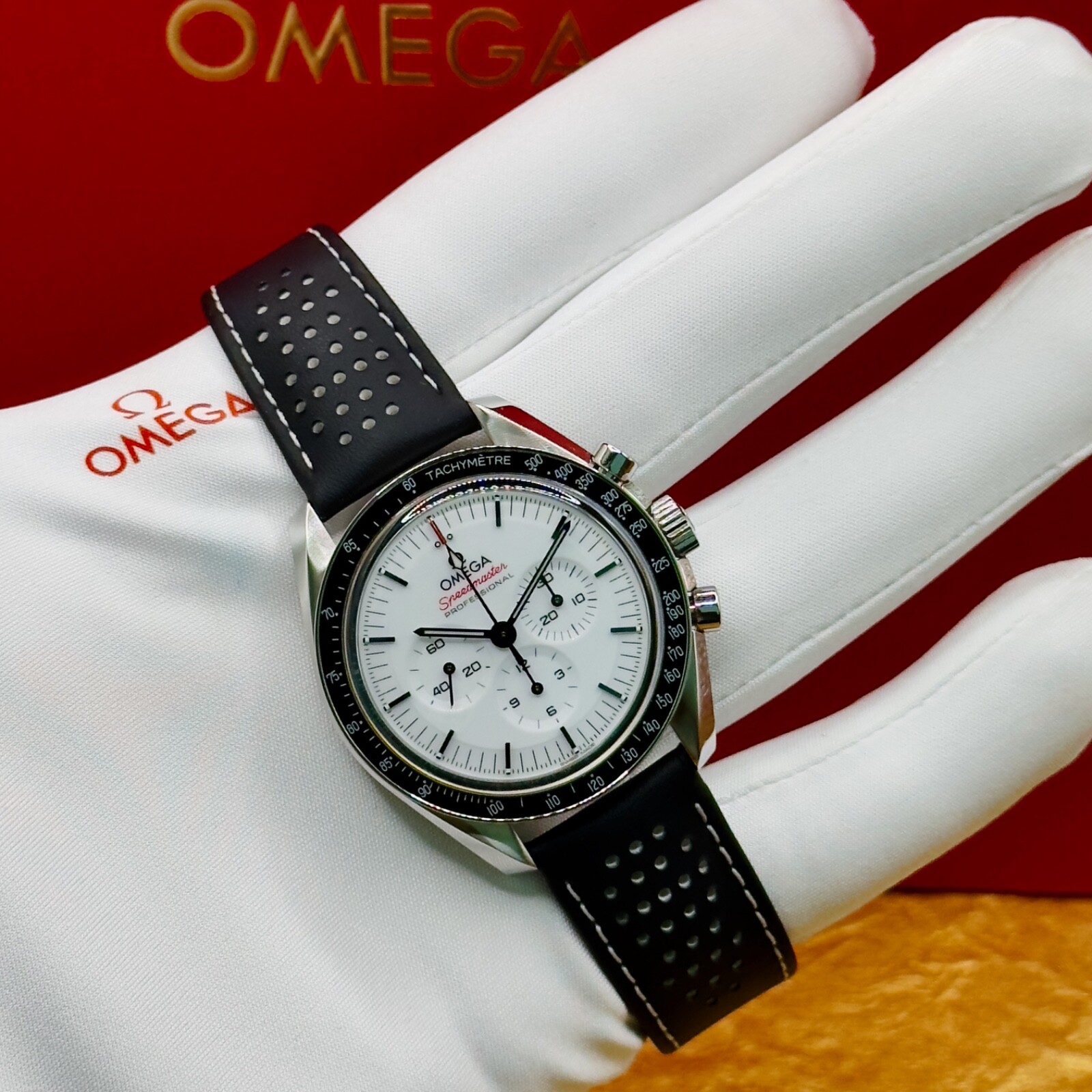 2025 OMEGA Speedmaster Moonwatch Leather Strap Watch … - Gem