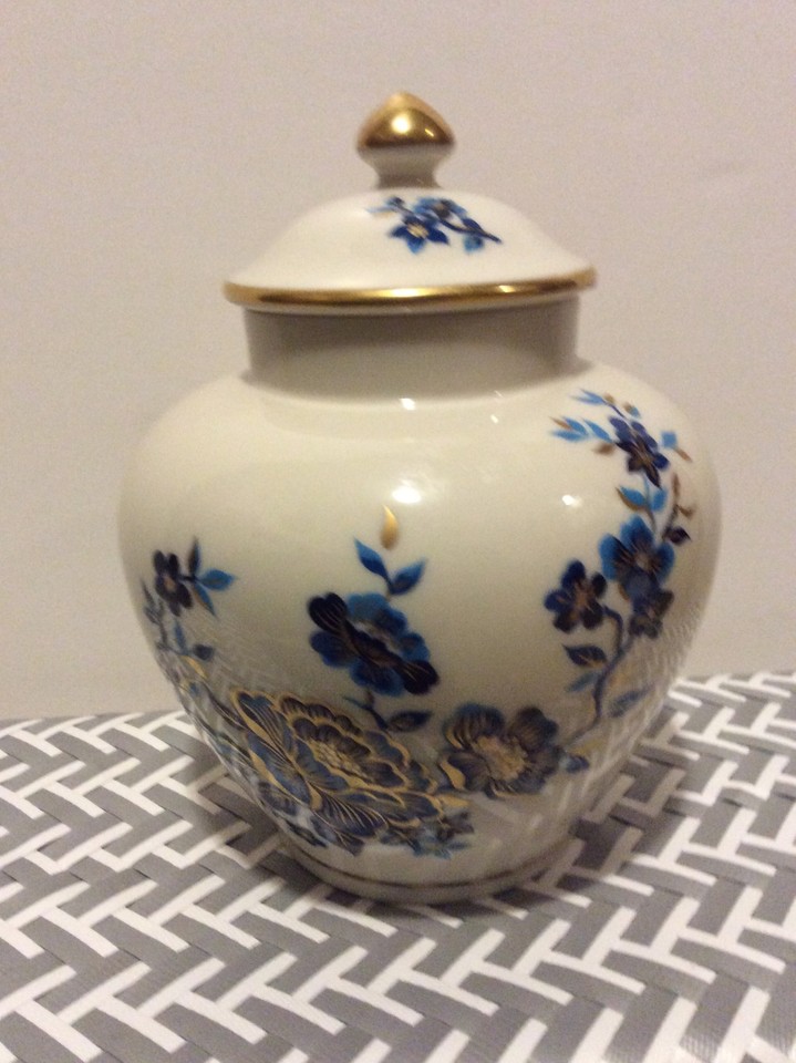 Lenox USA Pagoda Ginger Jar Lidded Porcelain 24k Gold Trim Vintage 7 ...