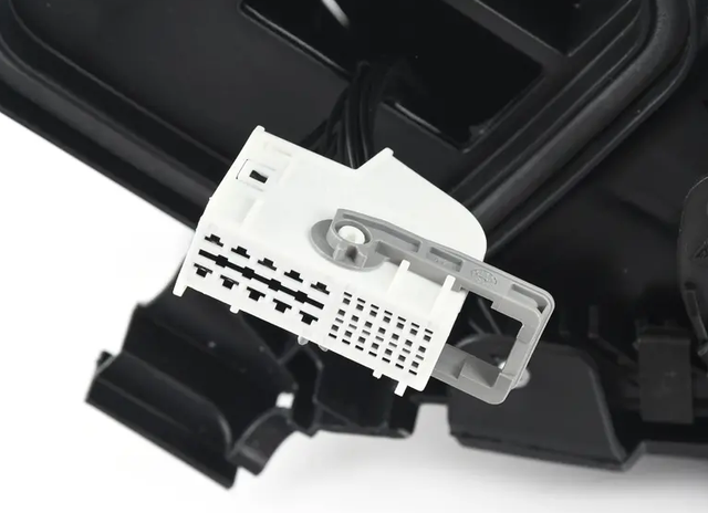 MERCEDES-BENZ GLA X156 Front Left Headlight LHD A1569063100 GENUINE for ...