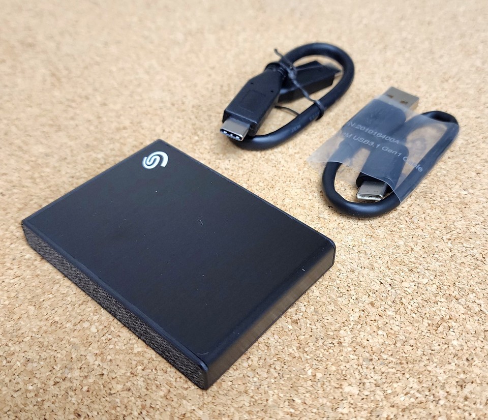 Seagate One Touch SSD 2TB External SSD Portable [black] (STKG2000400 ...