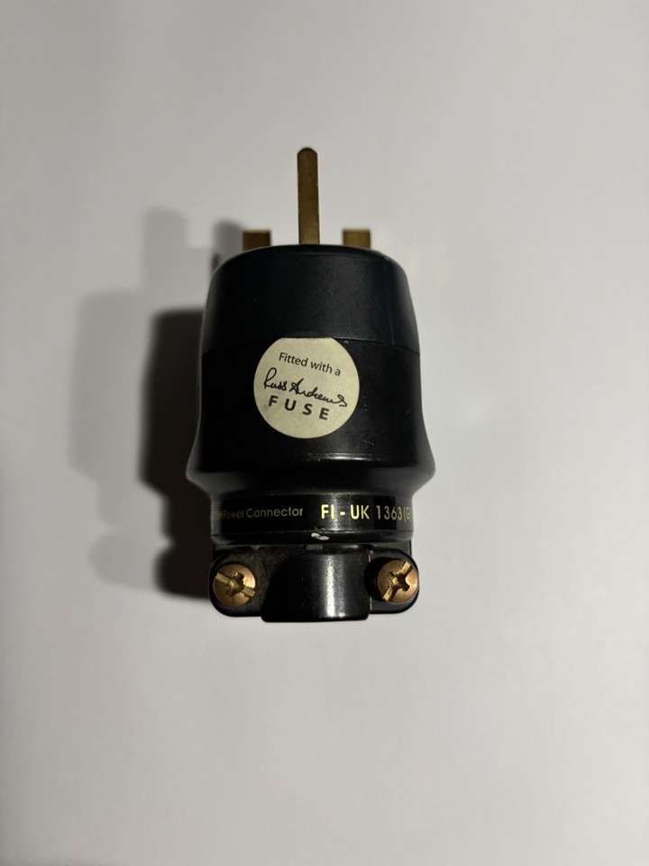 FURUTECH FI 1363 GOLD UK PLUG WITH RUSS ANDREWS FUSE ATLAS | eBay UK