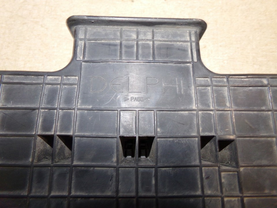 Delphi Fuse and relay Box Block Power Distribution Center Module *FREE ...