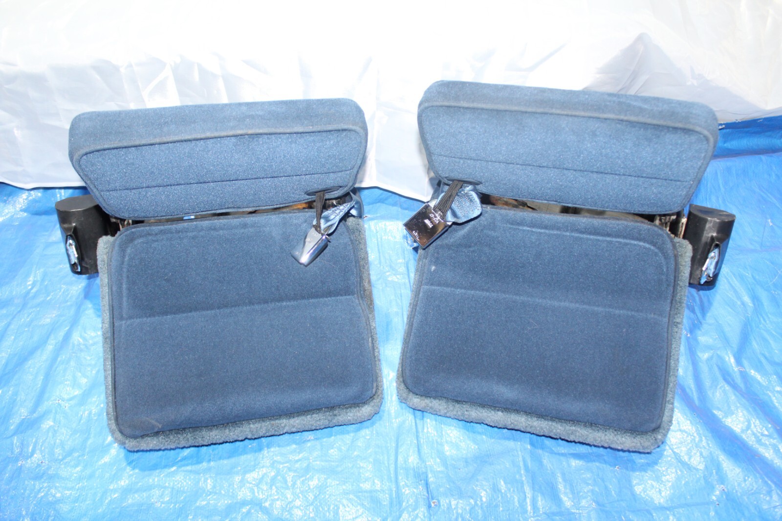 89-94 Ford RANGER XCAB Pair Rear BUCKET SEATS w/ Seat Belt Receivers ...