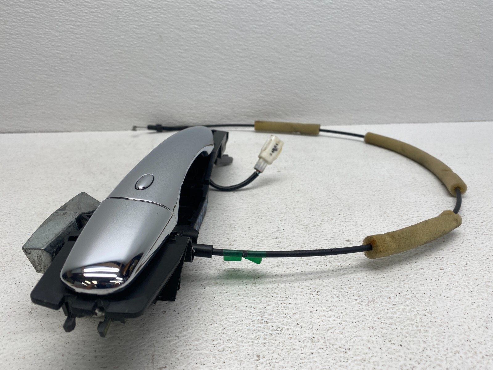 2016-2020 INFINITI QX60 FRONT RIGHT PASSENGER SIDE DOOR HANDLE OEM ...