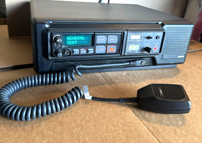 M/A-Com Macom 50/60 Hz Desktop Base Radio DSDX06 w/Mic | eBay