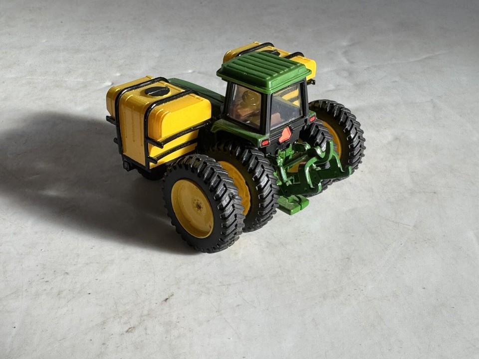 ERTL 1:64 scale John Deere 4960 Tractor w/custom Daul Tires & Mounted ...