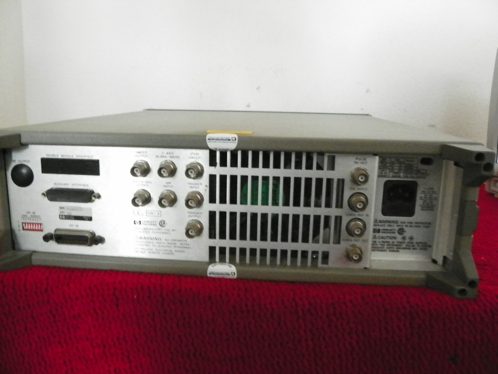 Agilent HP 83752A .01-20GHz Synthesized Signal Sweeper, 3 in stock. | eBay