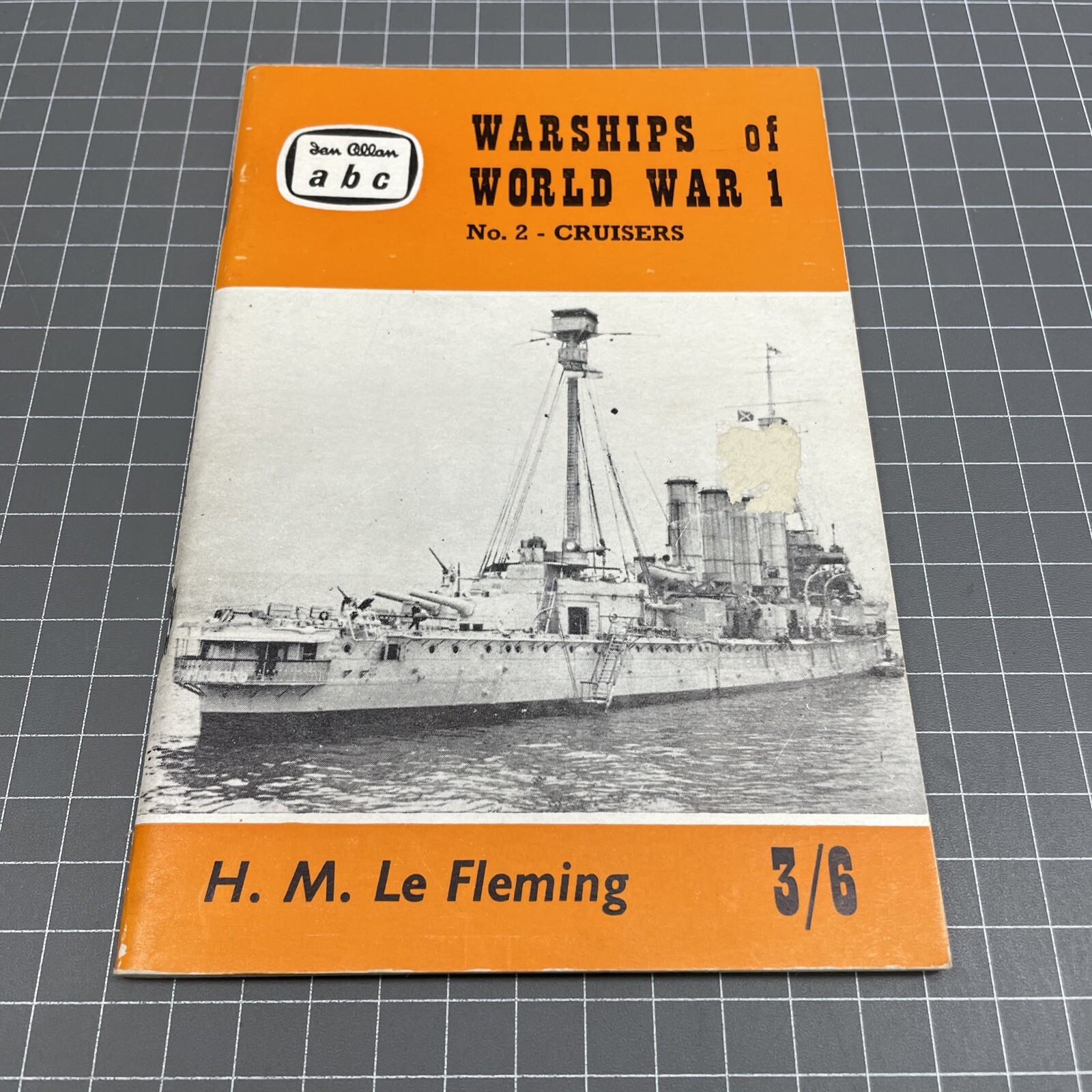 ORIGINAL WAR Military Paperback Booklet Warships Of World War 1 WWI NO ...