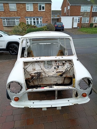Classic Rover Mini Mayfair SPI Body Shell yr 1995 White | eBay UK