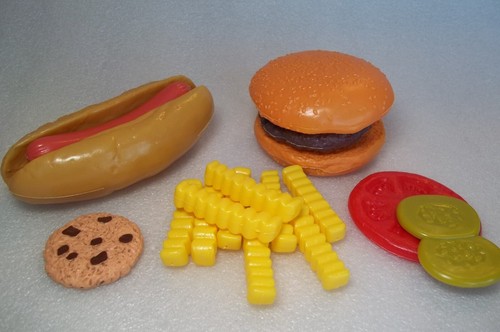 Vintage Kitchen Play Food Hamburger Hot Dog Fries Lunch Set 1987 MTHK ...