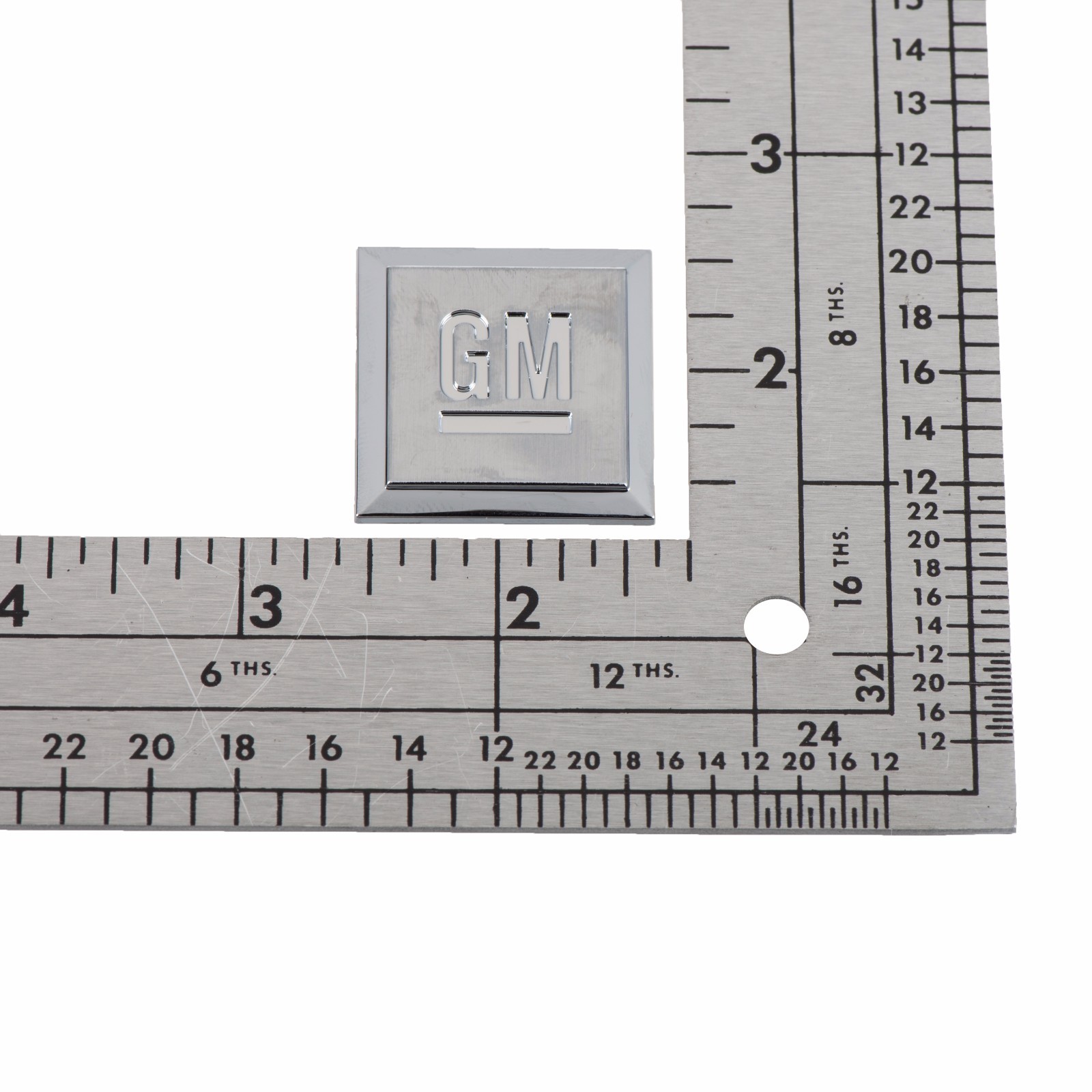 OEM NEW GM Fender or Door GM Mark of Excellence Emblem Badge Chrome 1 ...