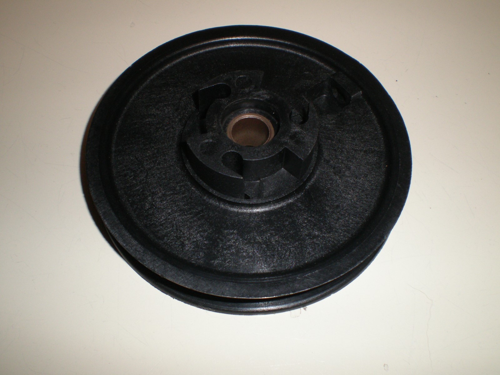 Tecumseh Lawnmower Recoil Starter pulley 590413a fits 590420, 590420a ...