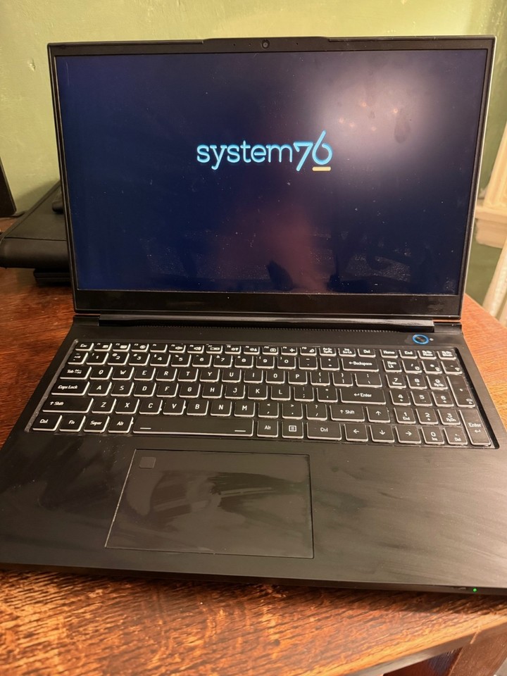 System76 Serval WS | i9-14900HX | RTX 4070 | 64GB DDR5 | 1.5TB NVMe ...