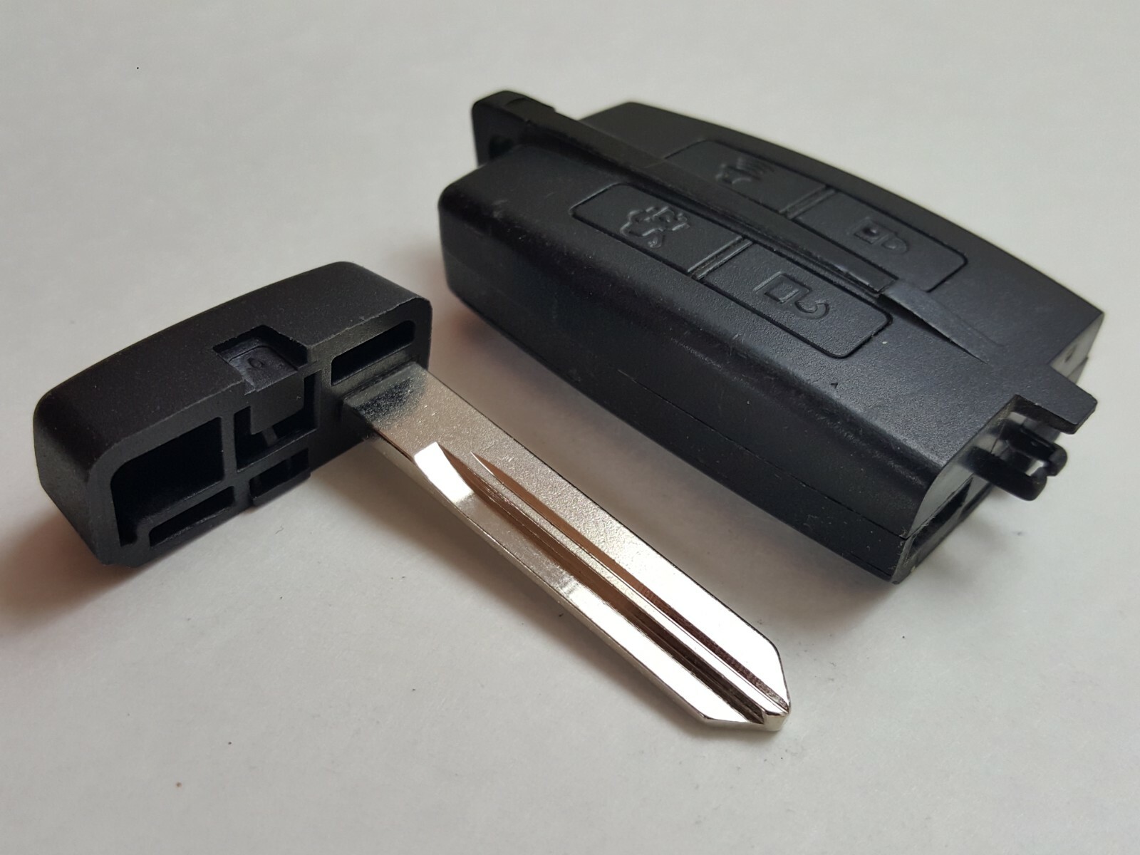 ORIGINAL FORD TAURUS 09-12 OEM SMART KEY LESS ENTRY REMOTE BLANK UNCUT ...