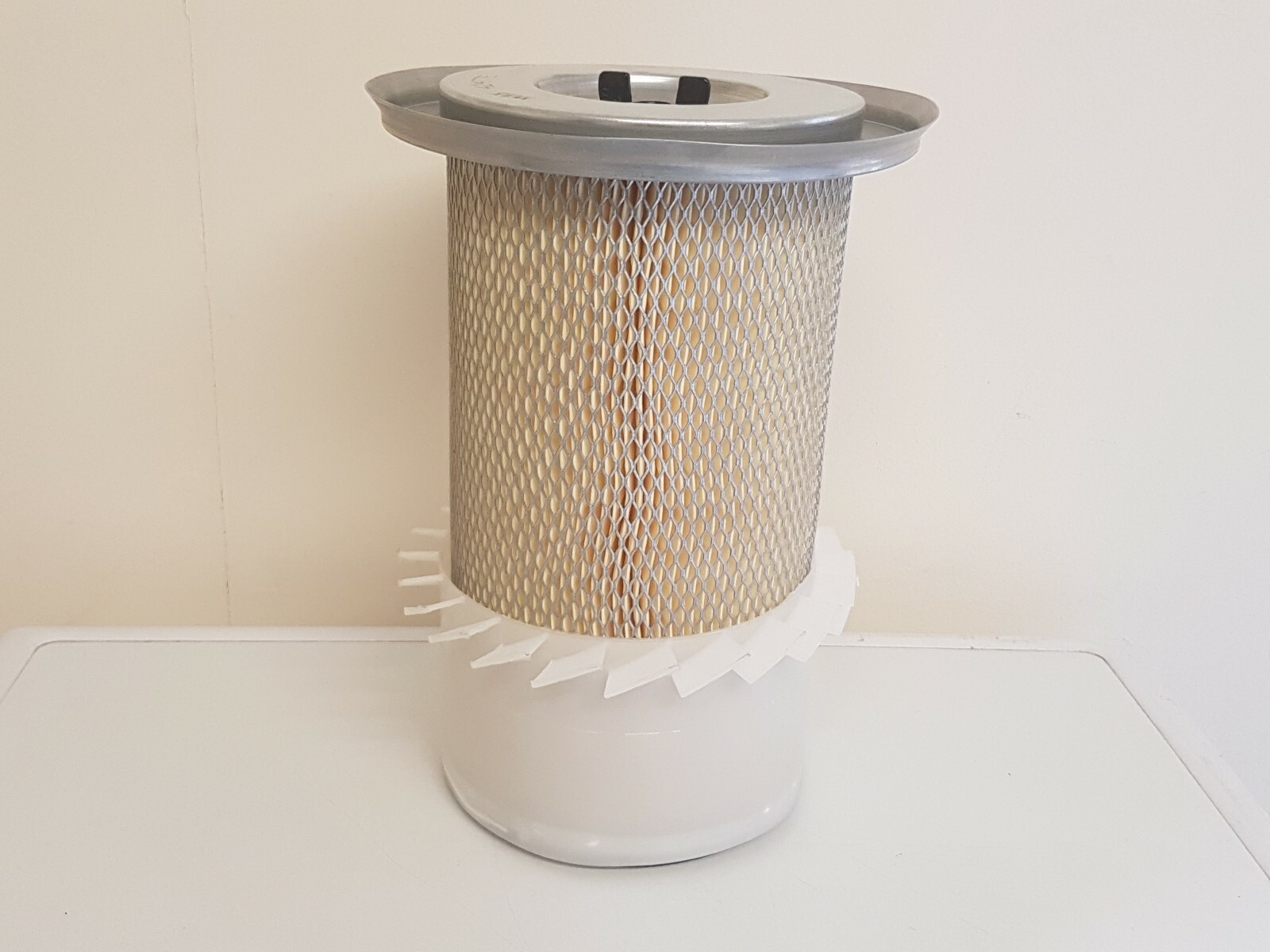 JCB 3CX, 4C,4CX Series Air Filter,Fits Many Models See Below, Replaces ...