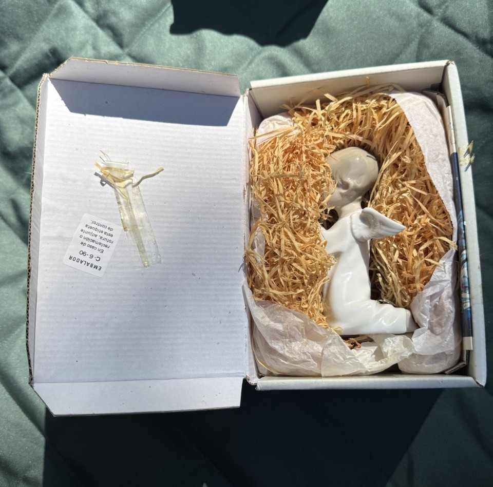 Vintage Lladro Figurine "Angel Praying" #4538 Retired w/ Box Daisa 1990 ...