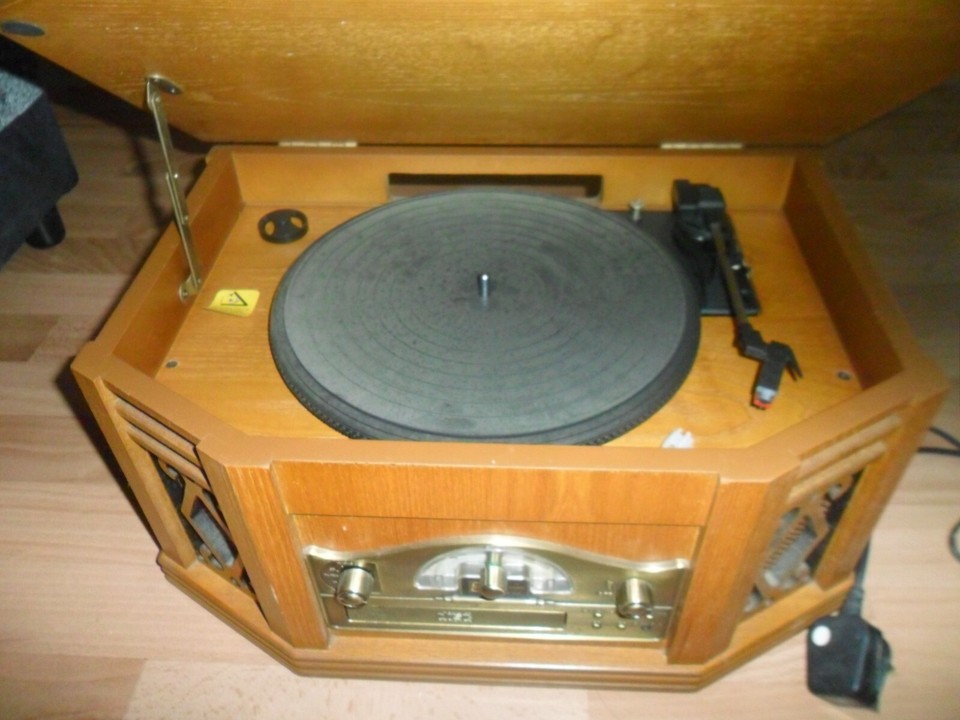 VINTAGE RETRO STEPPLETONE MUSIC CENTRE - VINYL, CASSETE, RADIO (CD NOT ...