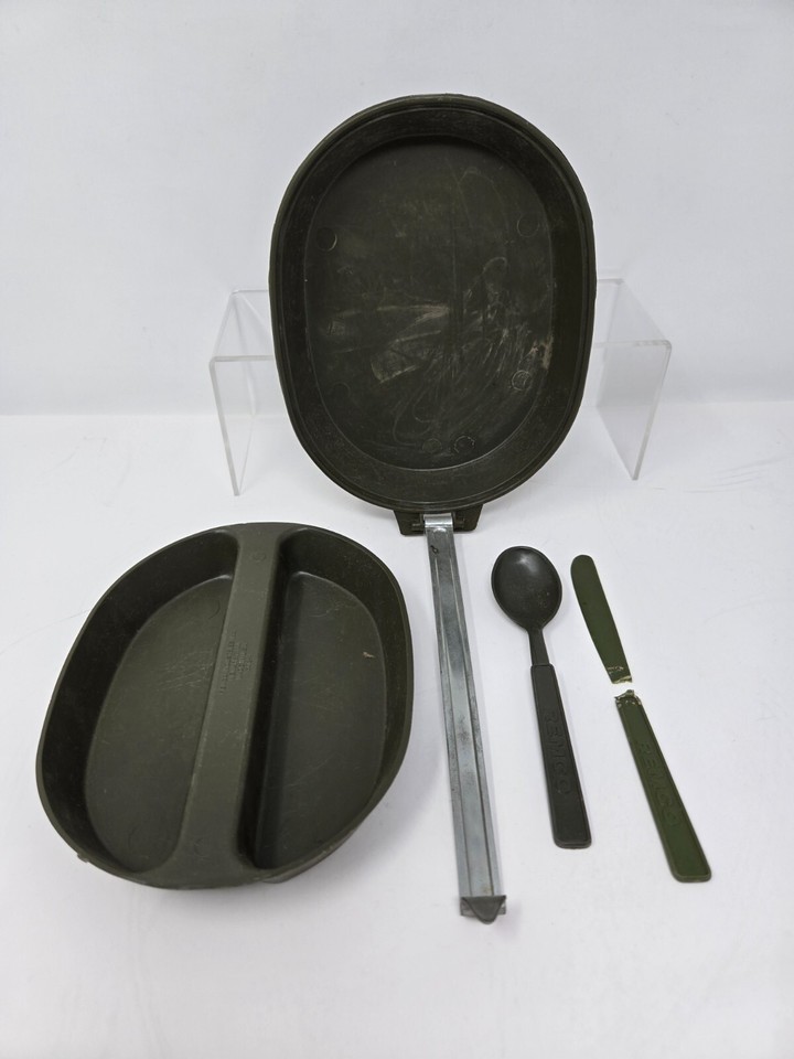 Vintage Vietnam War US Marines Remco USMC Plastic Mess Kit Boy Scout ...