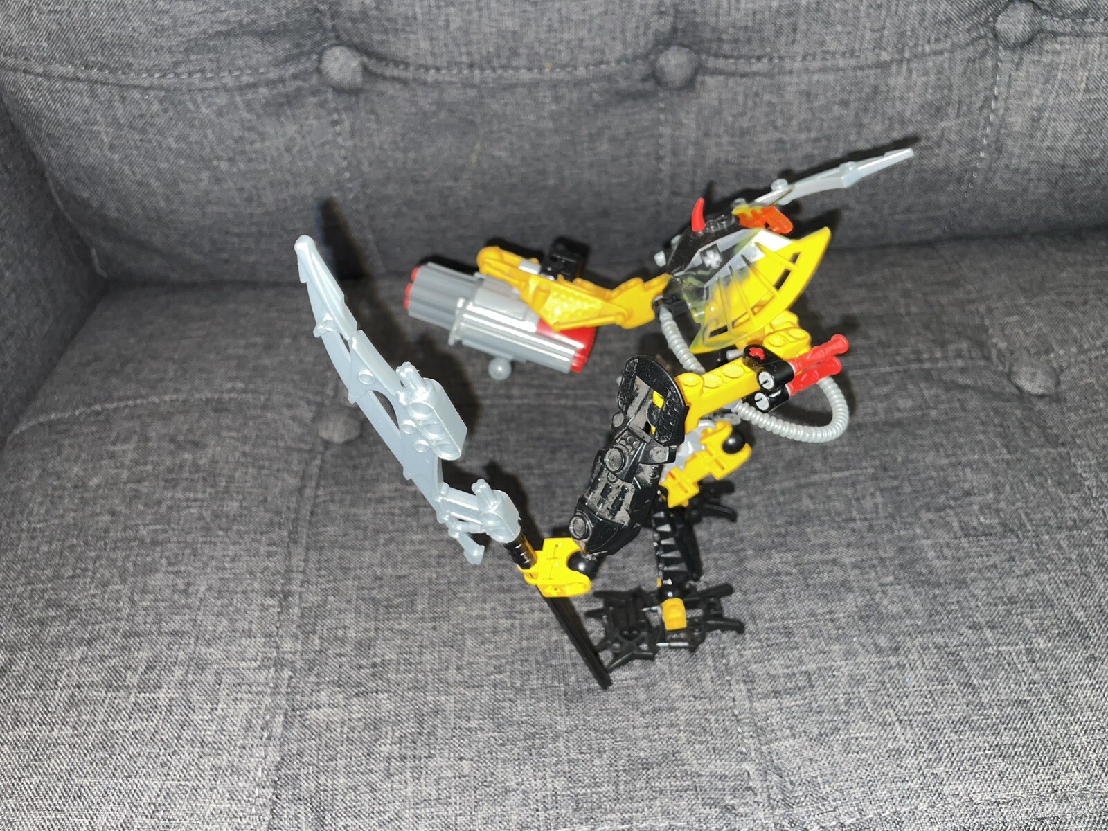 LEGO Bionicle Set 8912 Toa Mahri Toa Hewkii Complete with Cordak ...