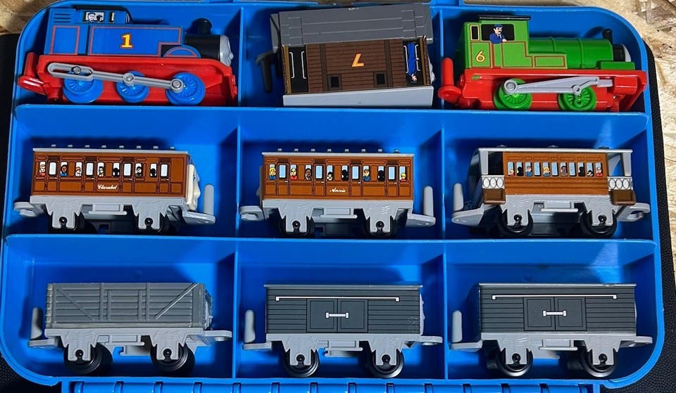 Thomas The Tank Engine Blue Case W/Trains Vintage 1992 All Trains ...