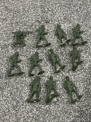 Vintage MPC Plastic Toy Army Soldiers Lot Of 11 VTG Green Toy Soldiers ...