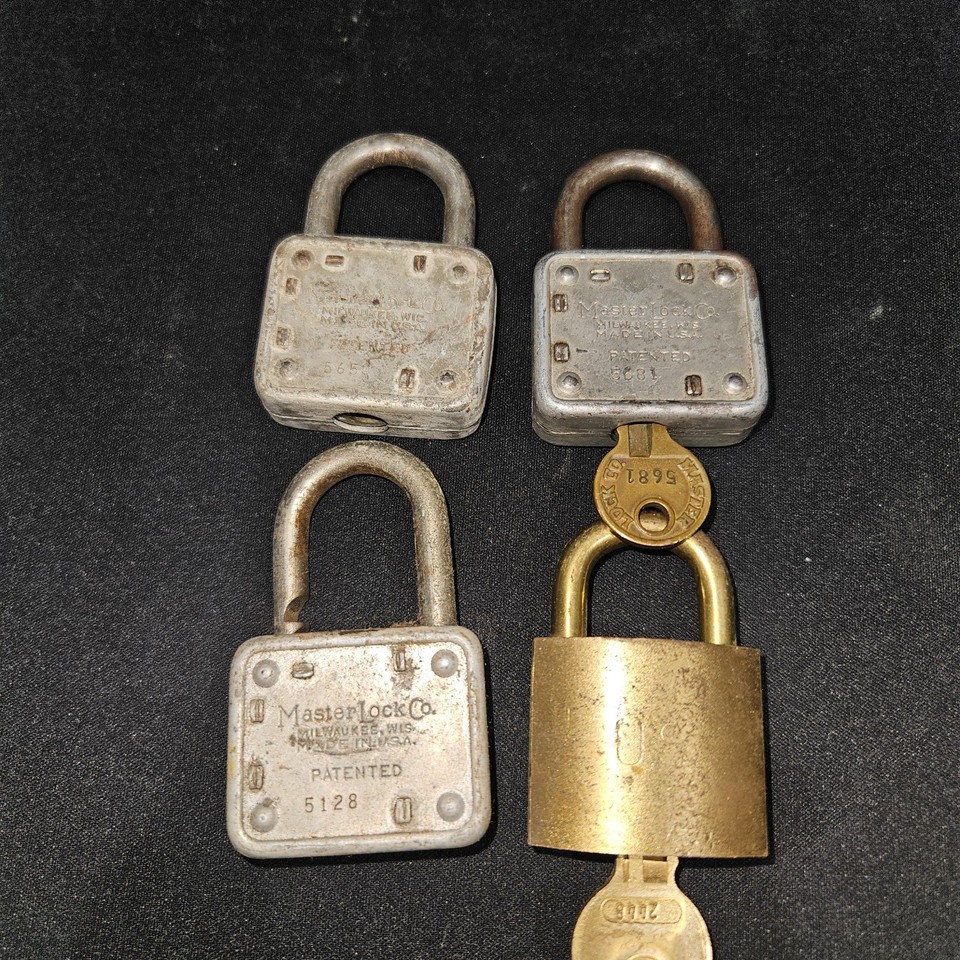 Lot of 4 - 3 VINTAGE LION'S HEAD PADLOCK MASTER LOCK + 1 . # 77 See ...
