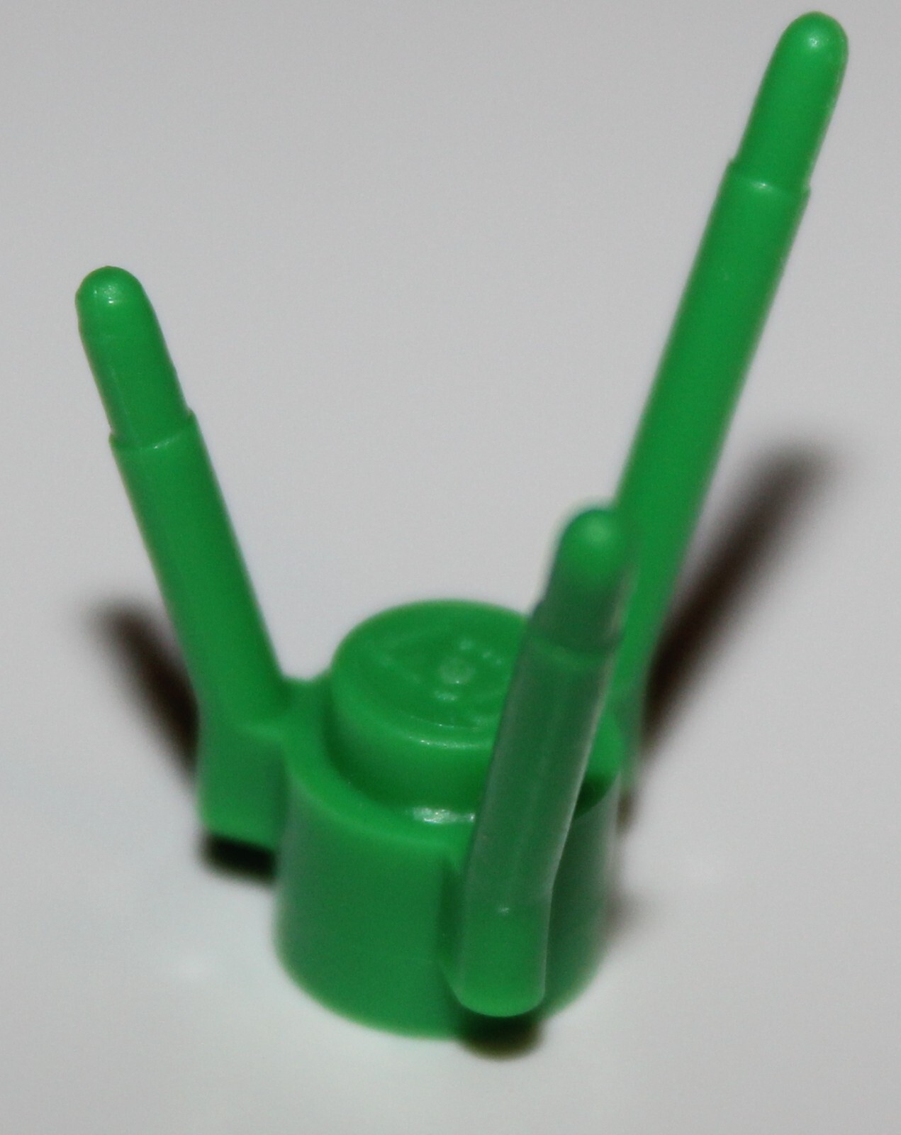 Lego 6x Bright Green Plant with 3 Flower Stems | eBay