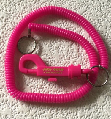 Vintage Casino Keychain APACHE GOLD PLAYERS CLUB Key Fob Clip-On Ring w ...