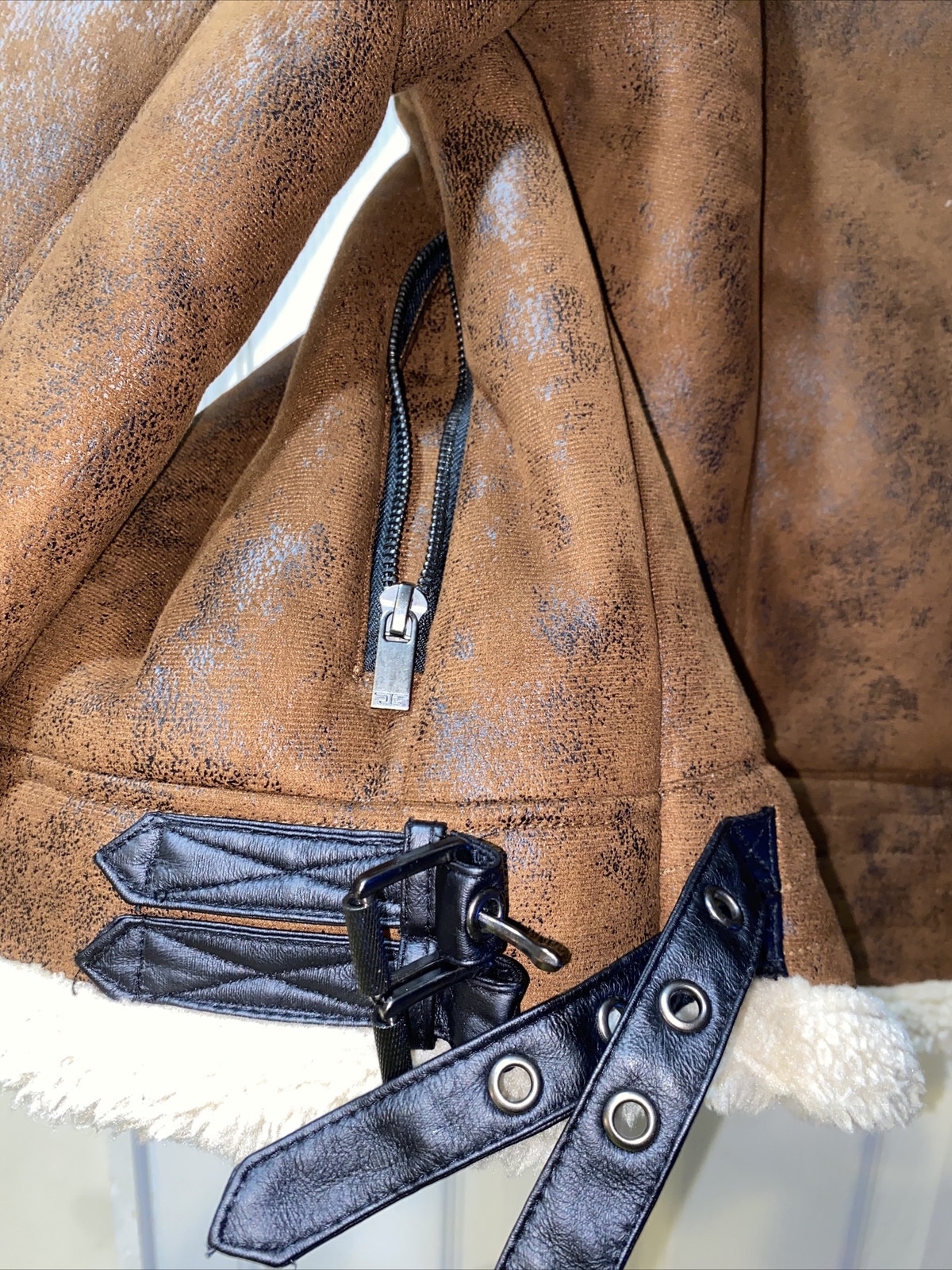 2021 Light Brown/chestnut Color shearling coat - Gem