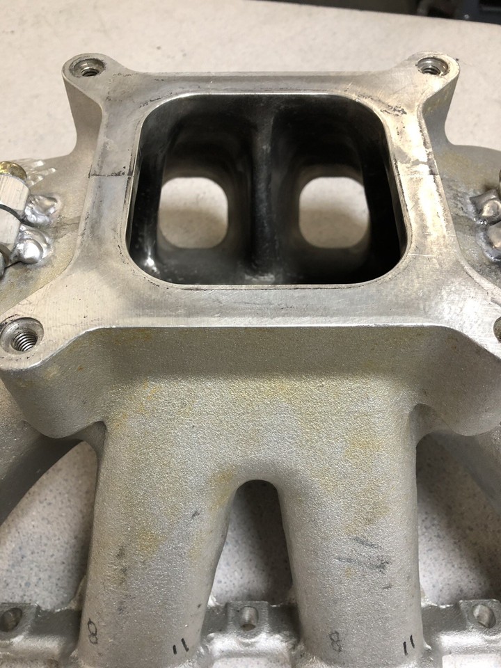 Nascar Edelbrock Chevy R07 Ported Intake Manifold 2834 | eBay