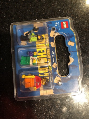 LEGO Store Grand Opening Mini Figure 3-Pack Exclusive 852766 179 Of 400 ...