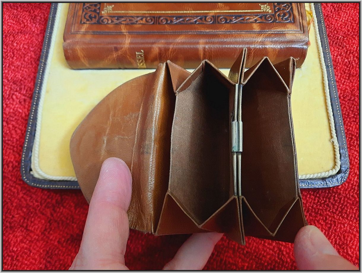 ⚜ (1930) UNIQUE Christian Boxed Set ⚜ Antique Roman Catholic Missal Art ...