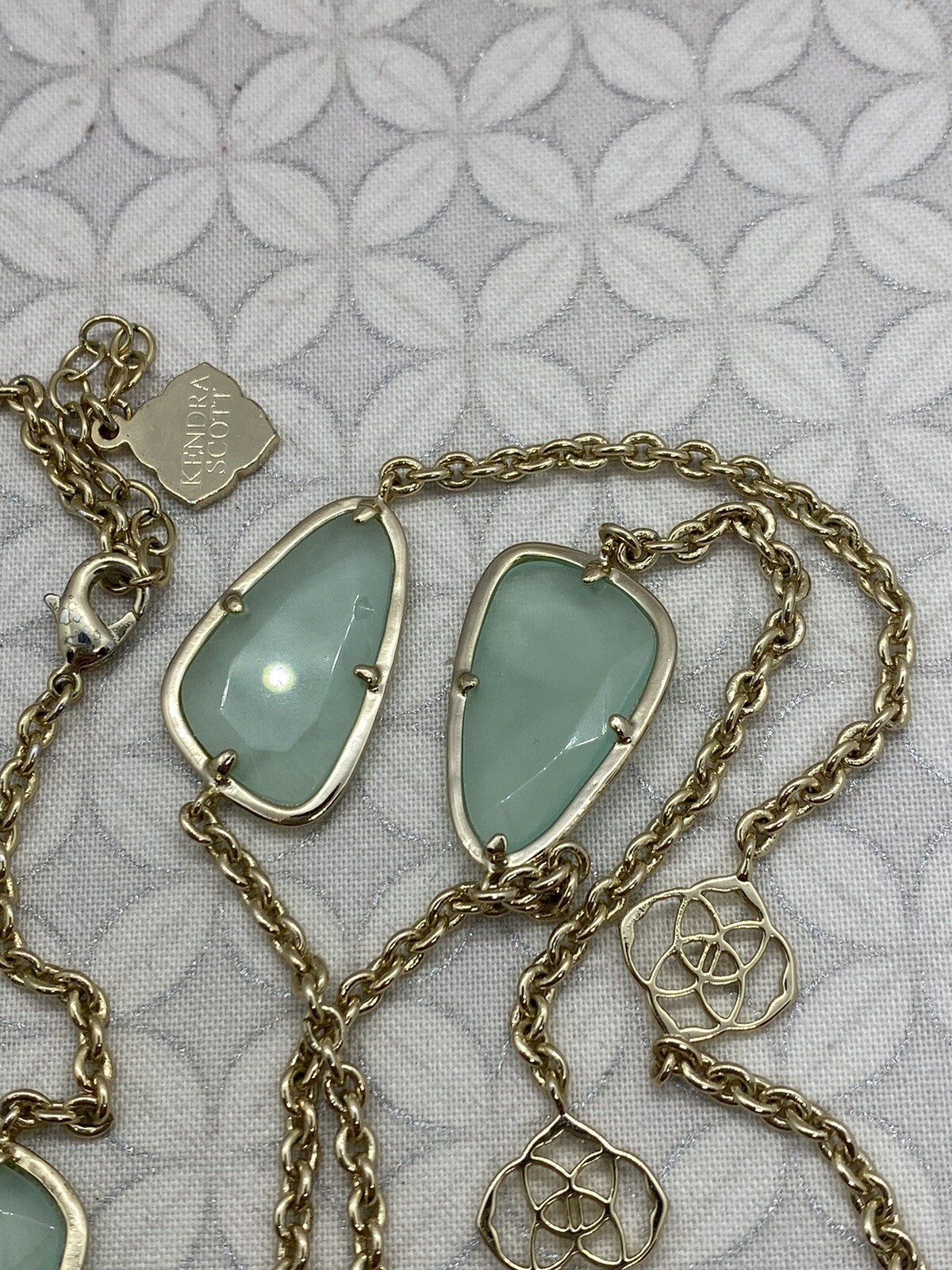 KENDRA SCOTT KINLEY LONG LOGO station Necklace Chalcedony light green ...