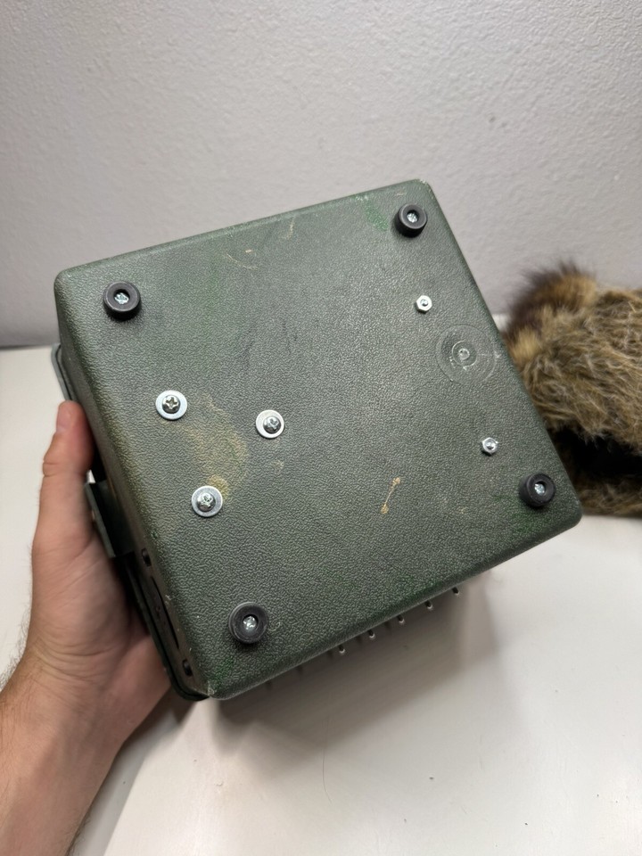 FOXPRO JACK IN THE BOX ELECTRONIC PREDATOR GAME CALL COYOTE FOX HUNTING ...