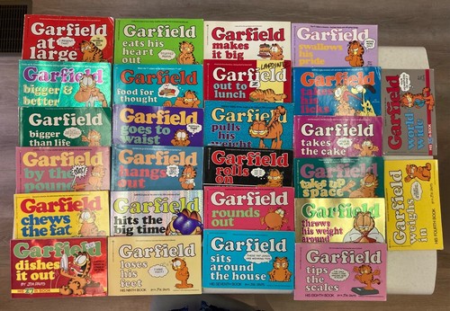 Vintage Lot of 26 GARFIELD Books + BONUS 1980/90s Many 1st Editions | eBay