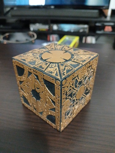 Hellraiser Cube Puzzle Box Lament Configuration Functional Pinhead Prop ...