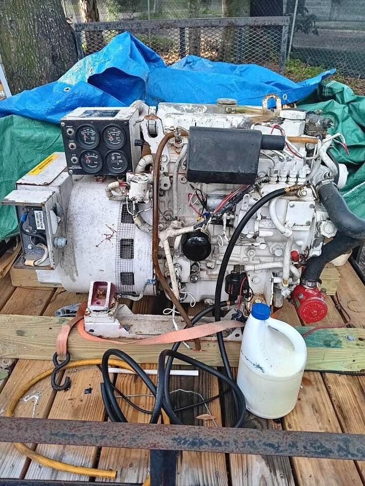 Westerbeke 12.0 BTD , 12 kW Marine Diesel Generator 60 Hz 120/240v RUNS ...