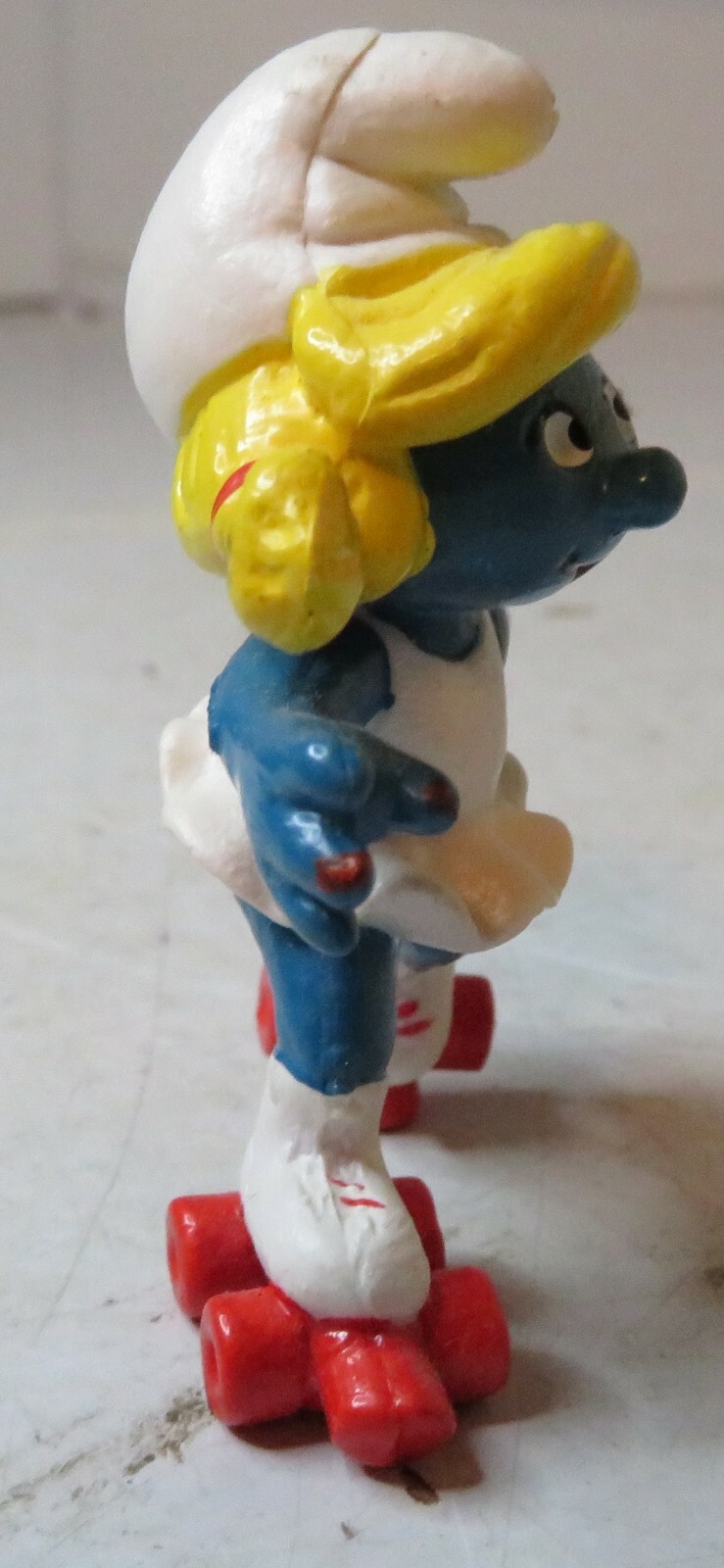 Smurf Figurine Smurfette Roller Skate Race Vintage 1980 Schleigh Peyo ...