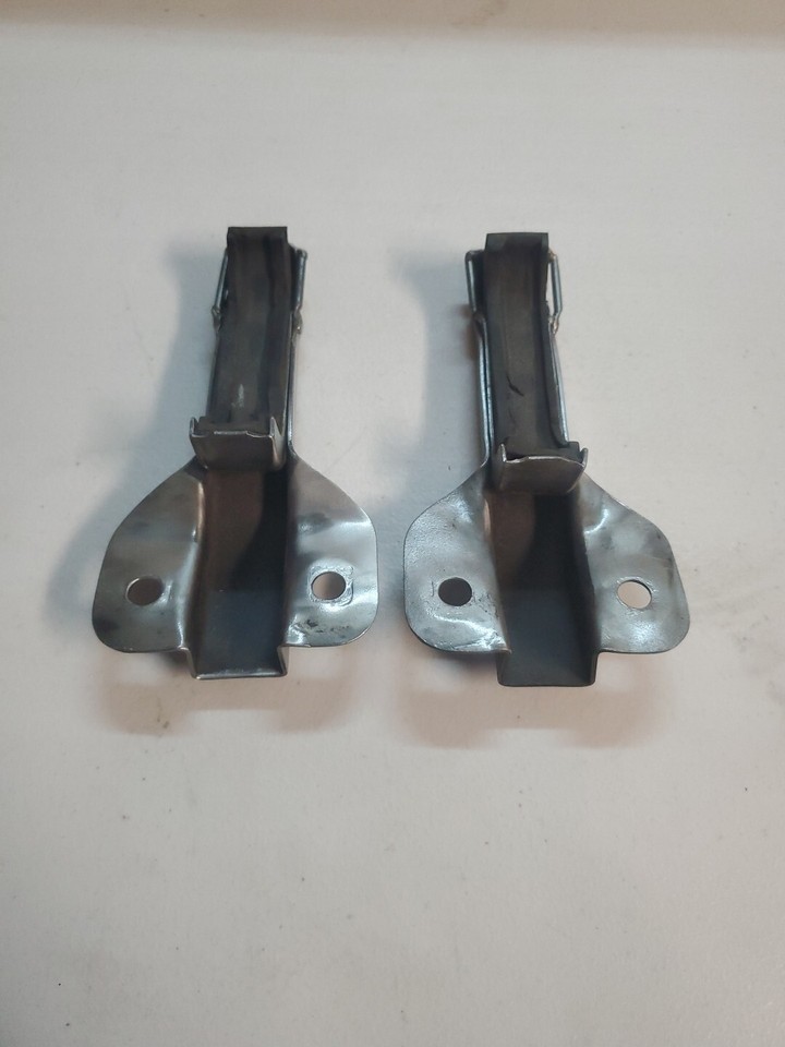 Chevy Gm GMC C10 K10 K30 C30 Radiator Top Mount Mounting Brackets Upper ...