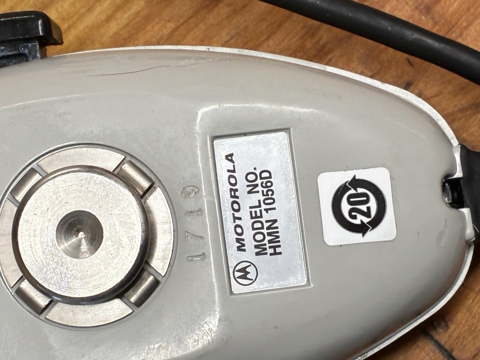 Motorola Model HMN 1056D HMN1056D 2-Way Radio Microphone Mic 8-Pin RJ ...