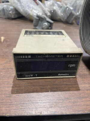 AUTONICS M4W-T TACHOMETER B195 | eBay
