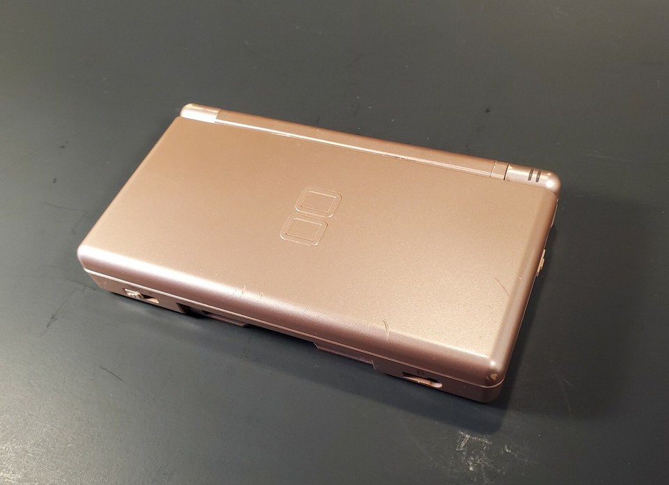 Nintendo DS Lite Handheld Console - (Various Colors) w/Charger | eBay