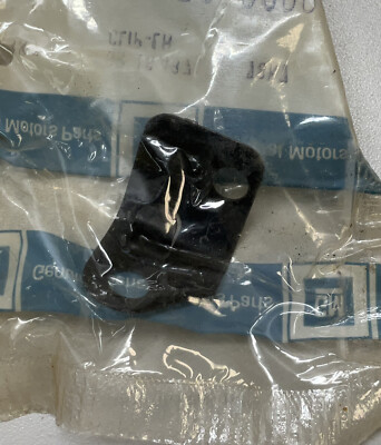 1985-2005 GM NOS LH Rear Door Check Retainer Clip Chevrolet GMC Trucks ...