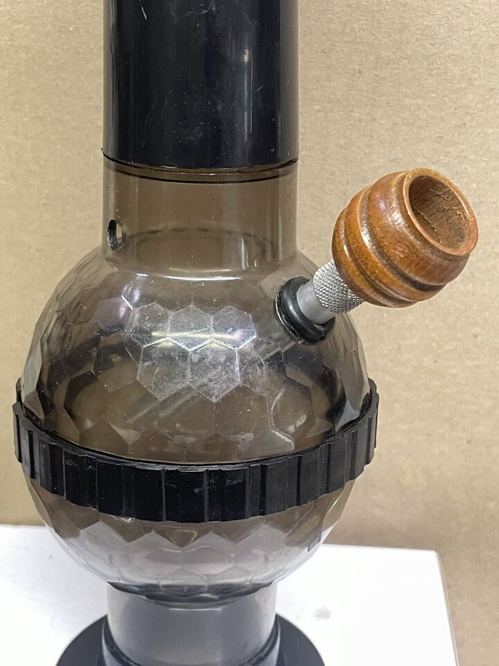 Vintage black Unused Space Big Foot Hookah pipe Roach Clip Bong | eBay UK