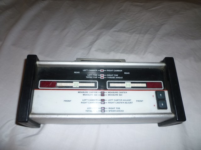 Hunter C111 Front End Alignment Machine for sale online | eBay