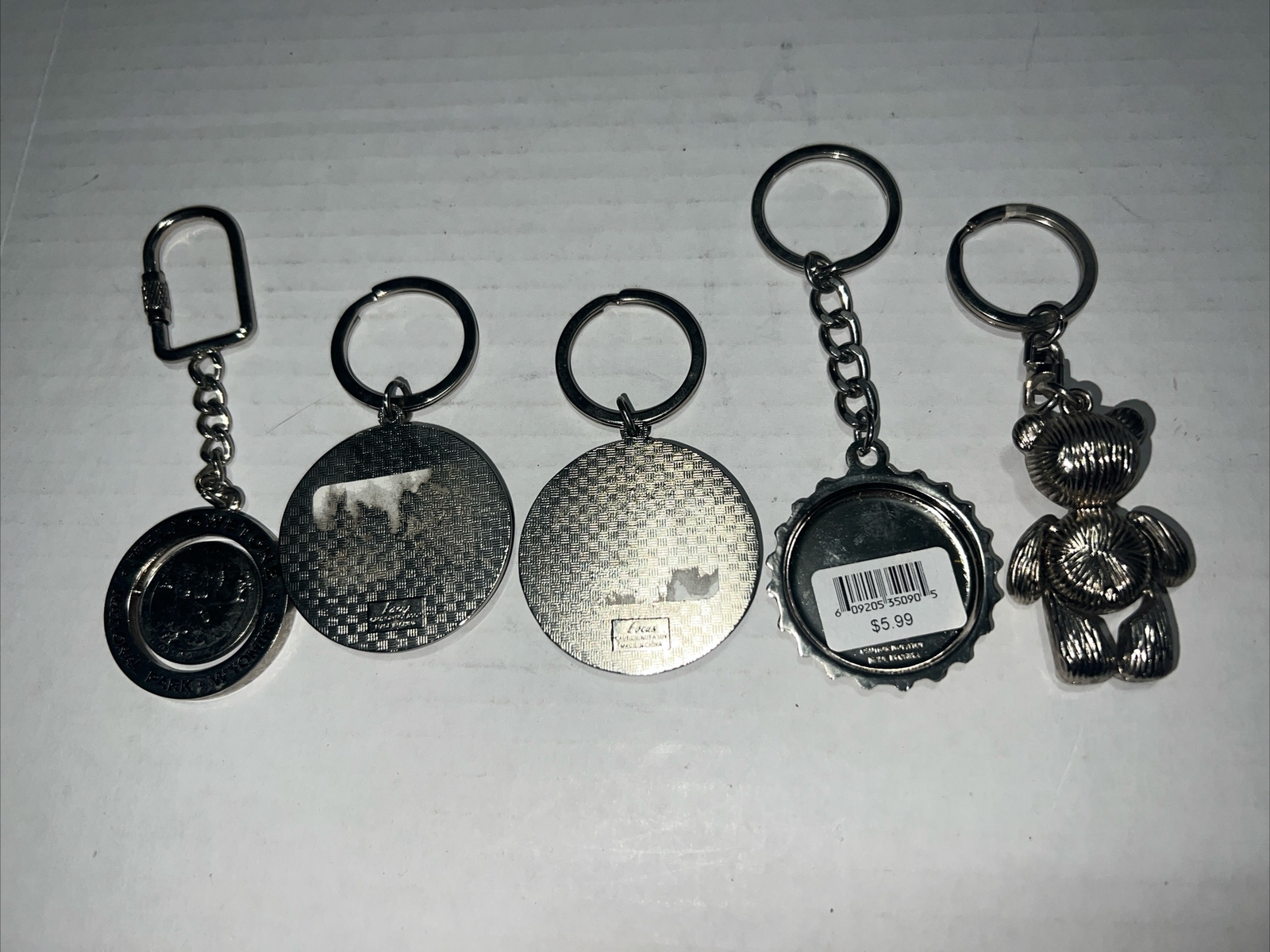 5 Yellowstone National Park Souvenir Keychains Bear, Bottle Cap, Faithful | eBay